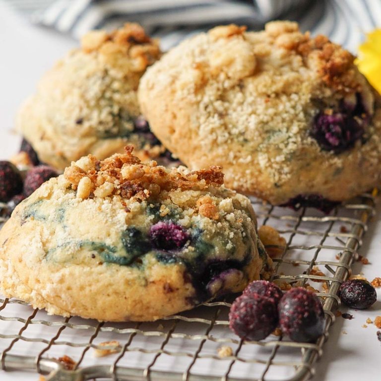 Blueberry Streusel Muffin Tops - thekitchensinkblog.com